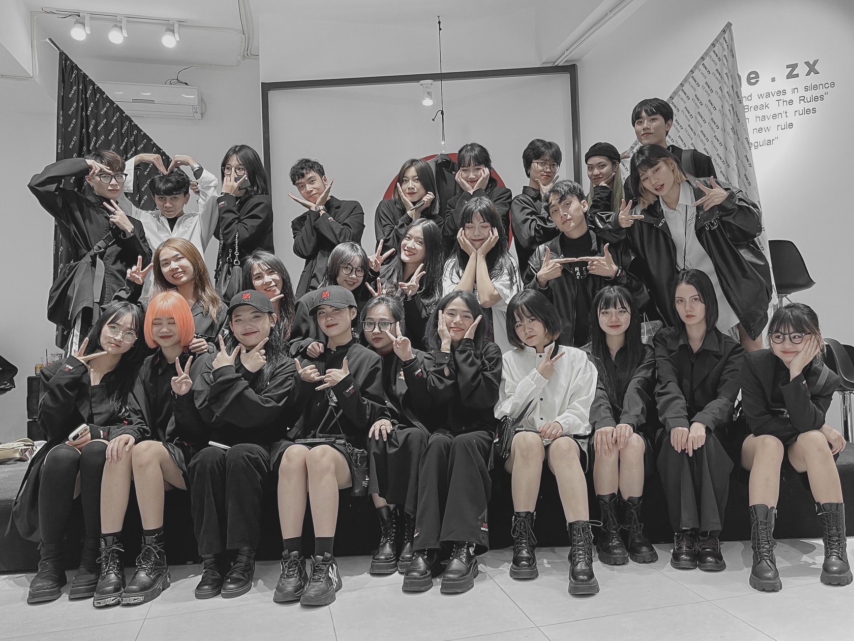 THANKS FOR COMING ZUNE.ZX GALLERY